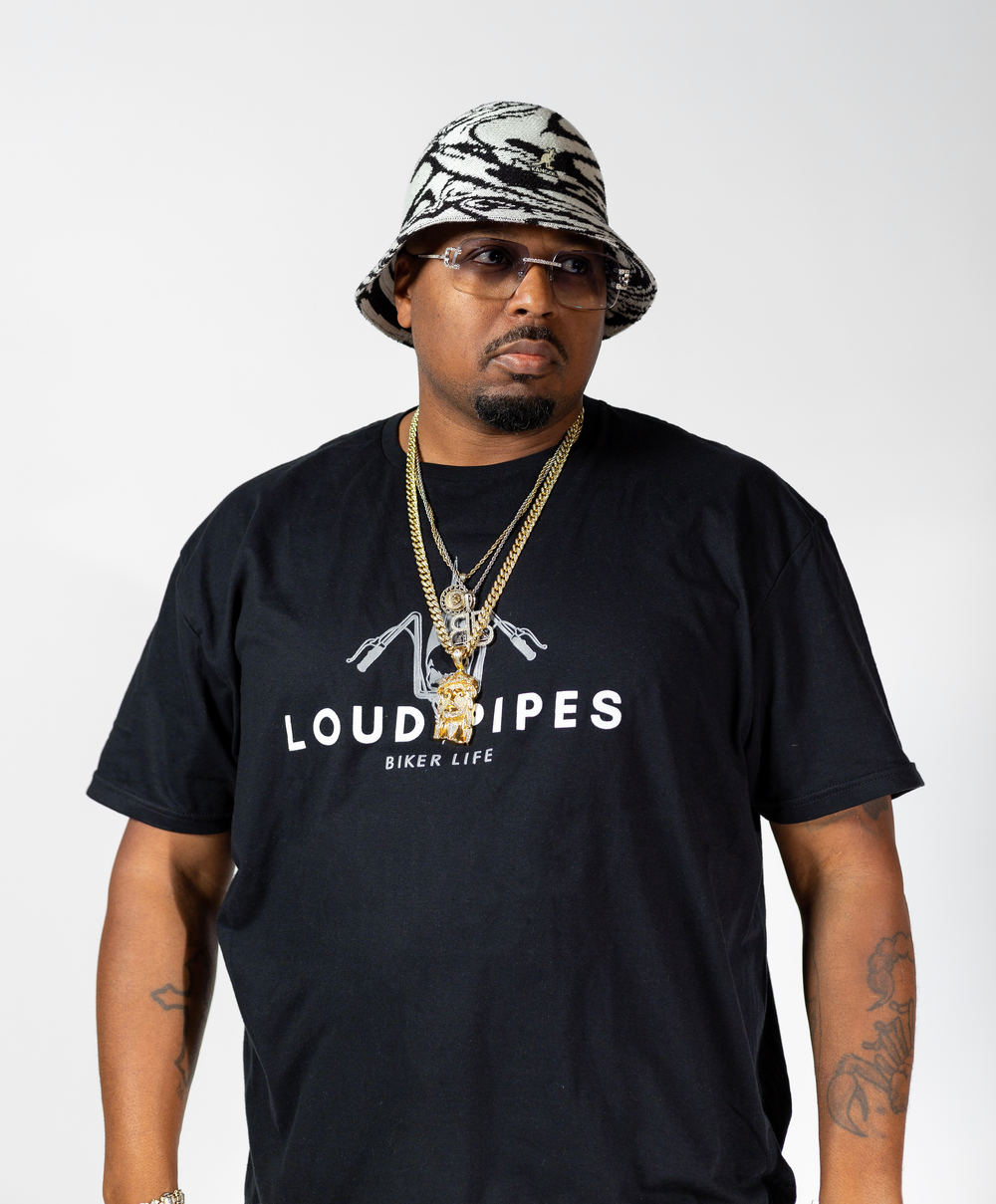 Collections – Loud Pipes & Babes